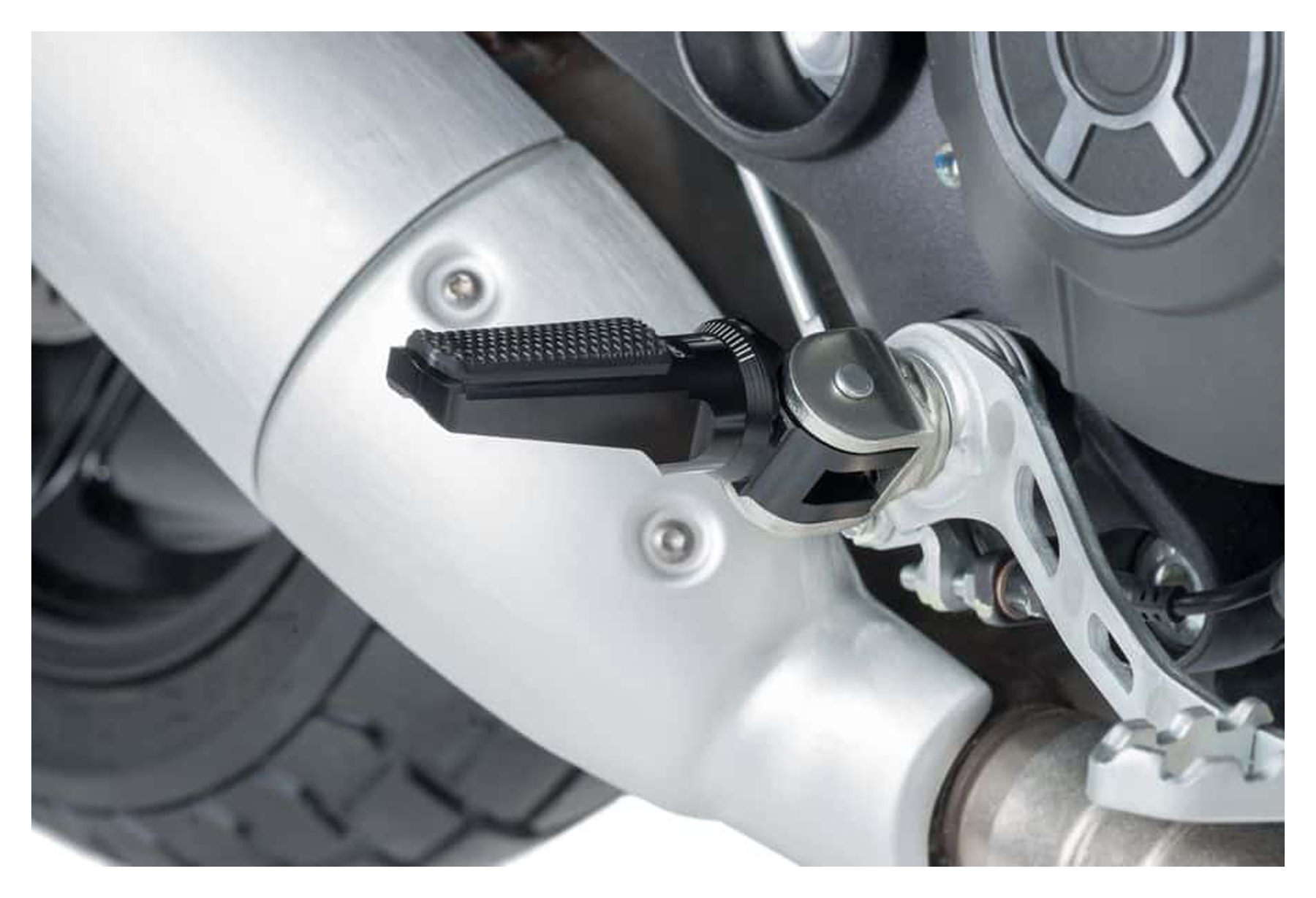 Puig Puig Footrests Sport various models low-cost | Louis 🏍️