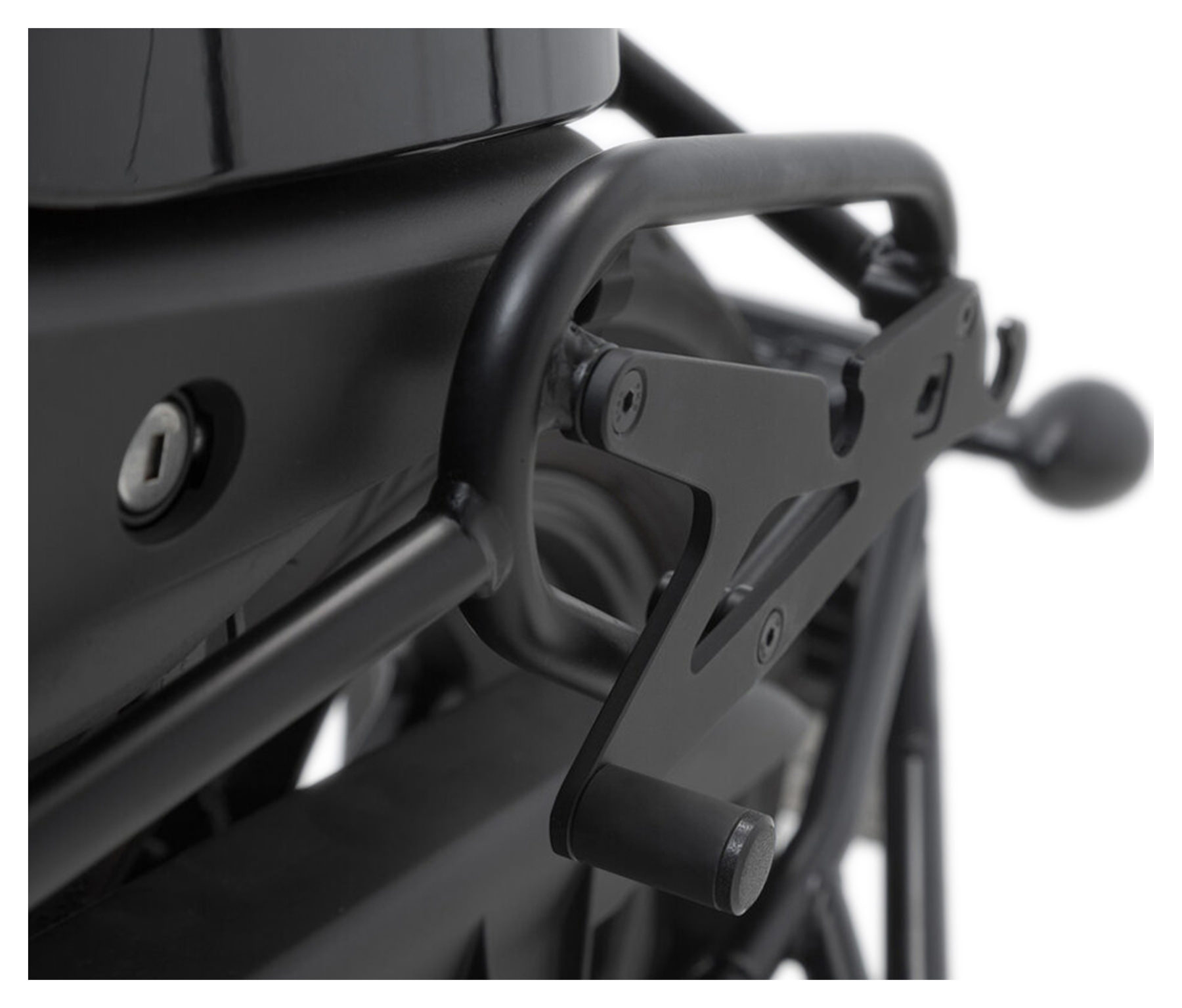 Legend Gear SW-MOTECH adapter plate SLH on SLC