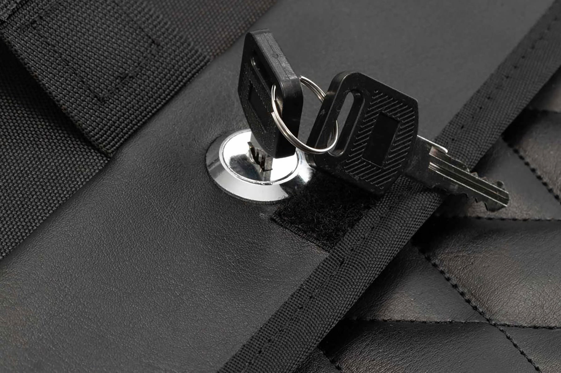 Legend Gear LEGEND GEAR LOCK SET FOR LH SIDE BAGS