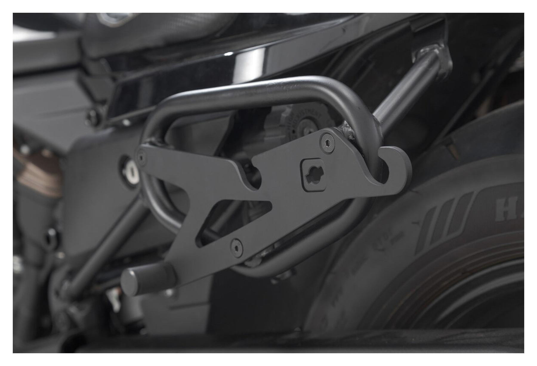 Legend Gear SW-MOTECH adapter plate SLH on SLC