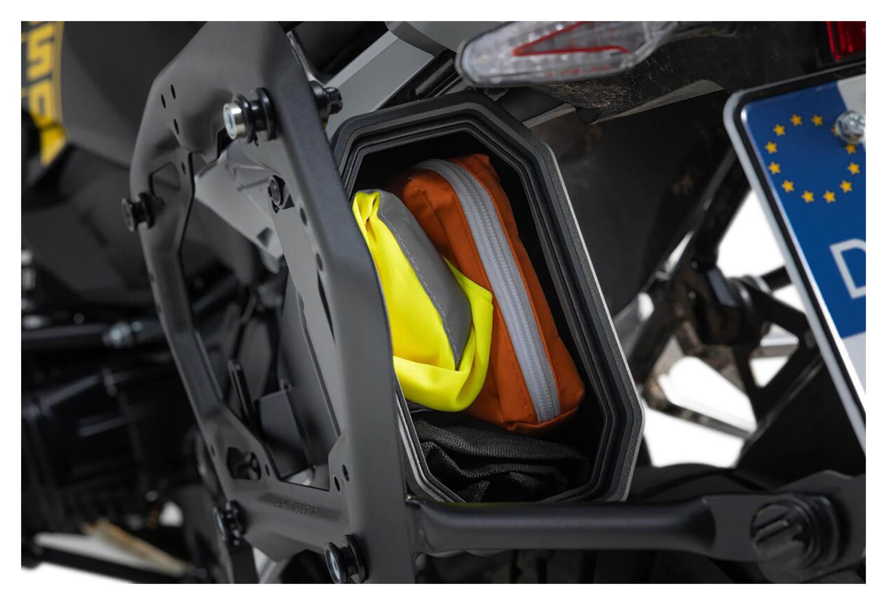 SW-Motech TOOLBOX TRAX TOOLBOX low-cost | Louis 🏍️