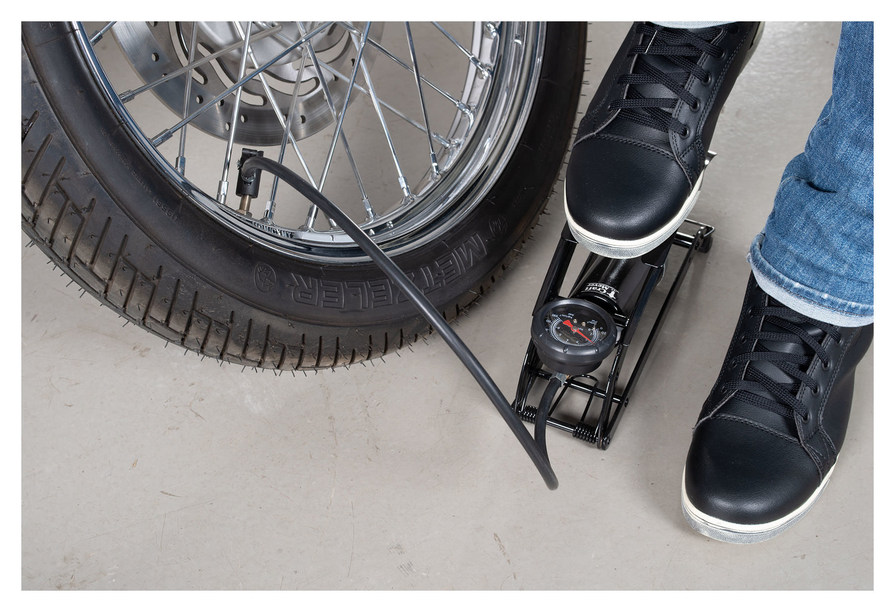 Craft-Meyer POMPE À PIED CRAFT-MEYER 7 BARS, AVEC ADAPTATEUR