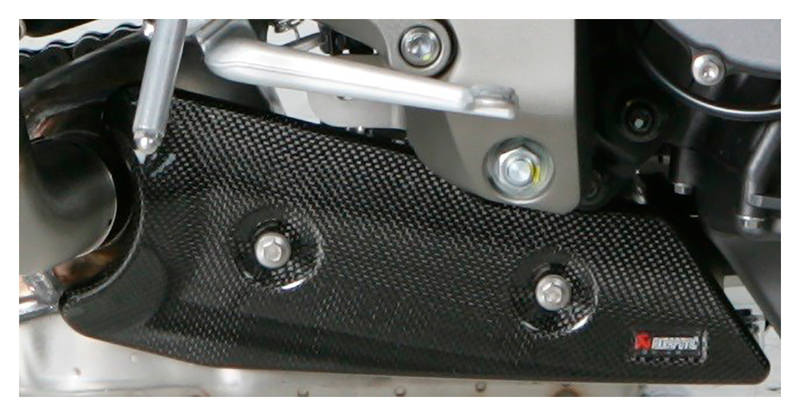 Akrapovic AKRAPOVIC HEAT SHIELD CARBON COVER